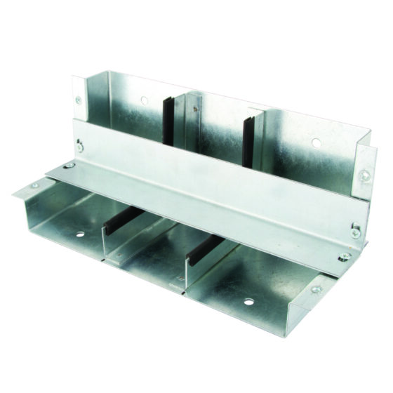 3 Compartment Rising Bend for 225x25mm Flush Screed Trunking - Tamlex