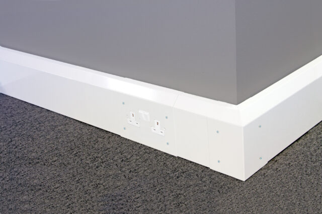Steel Perimeter Trunking - Tamlex